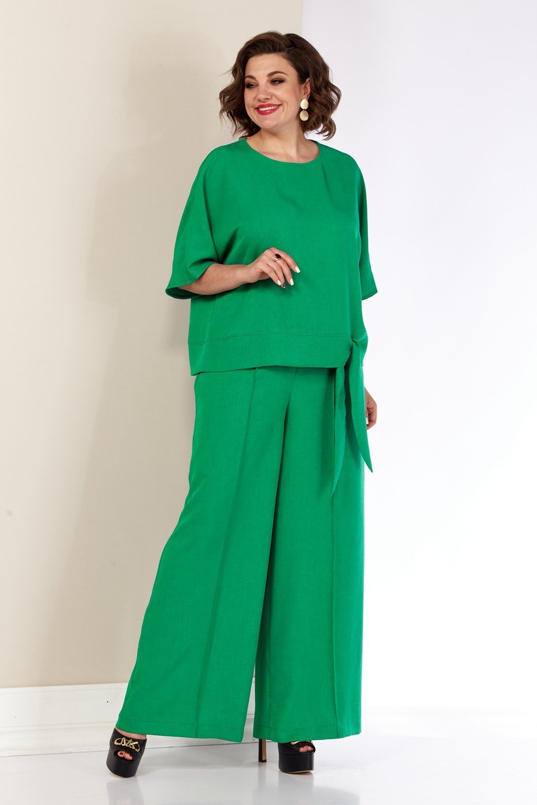 Костюм брючный 4055 изумруд Shetti купить - 6% скидка | в наличии